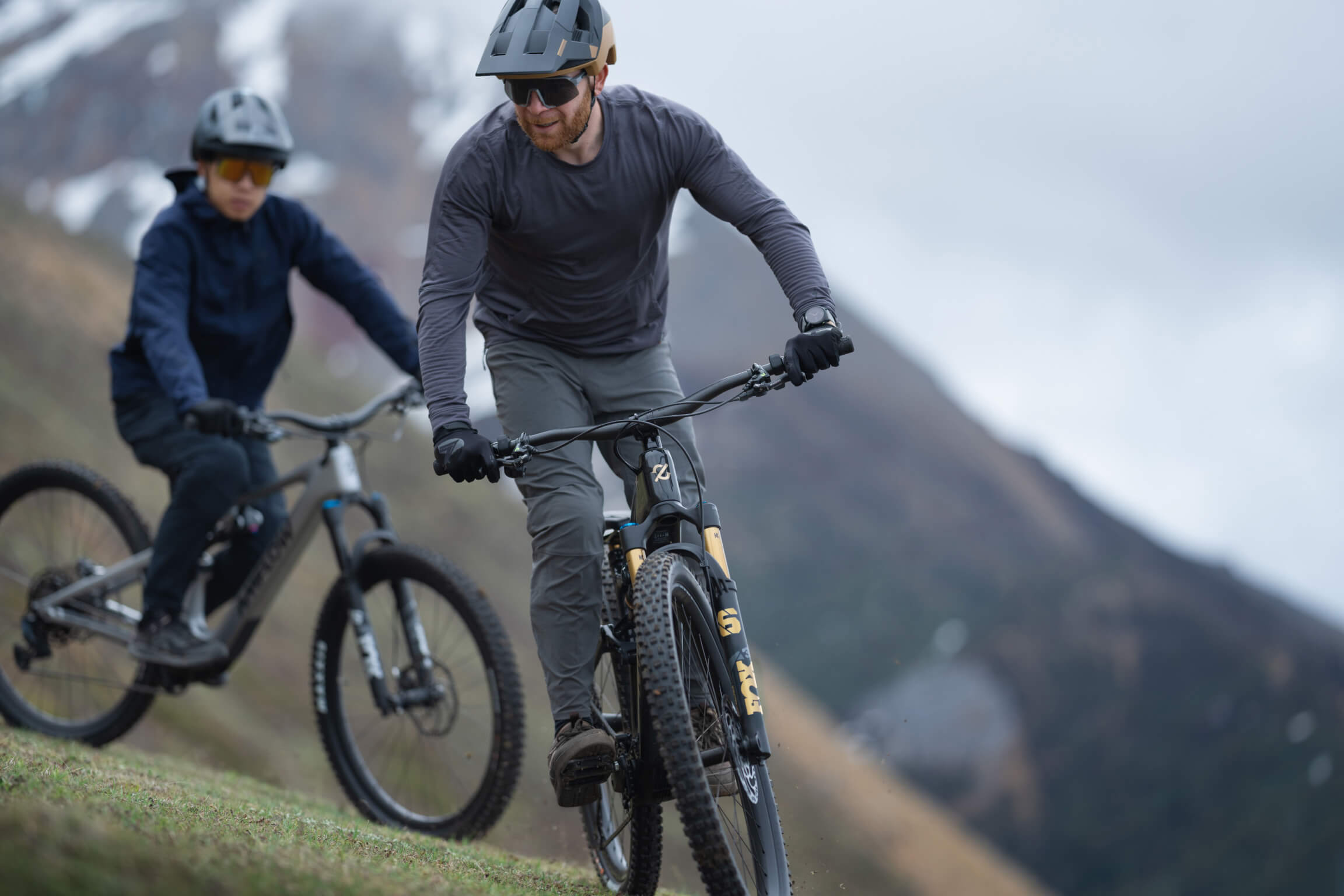 Eine neue Ära für das Mountainbiken: Warum Light-E-MTBs die Spielregeln ...
